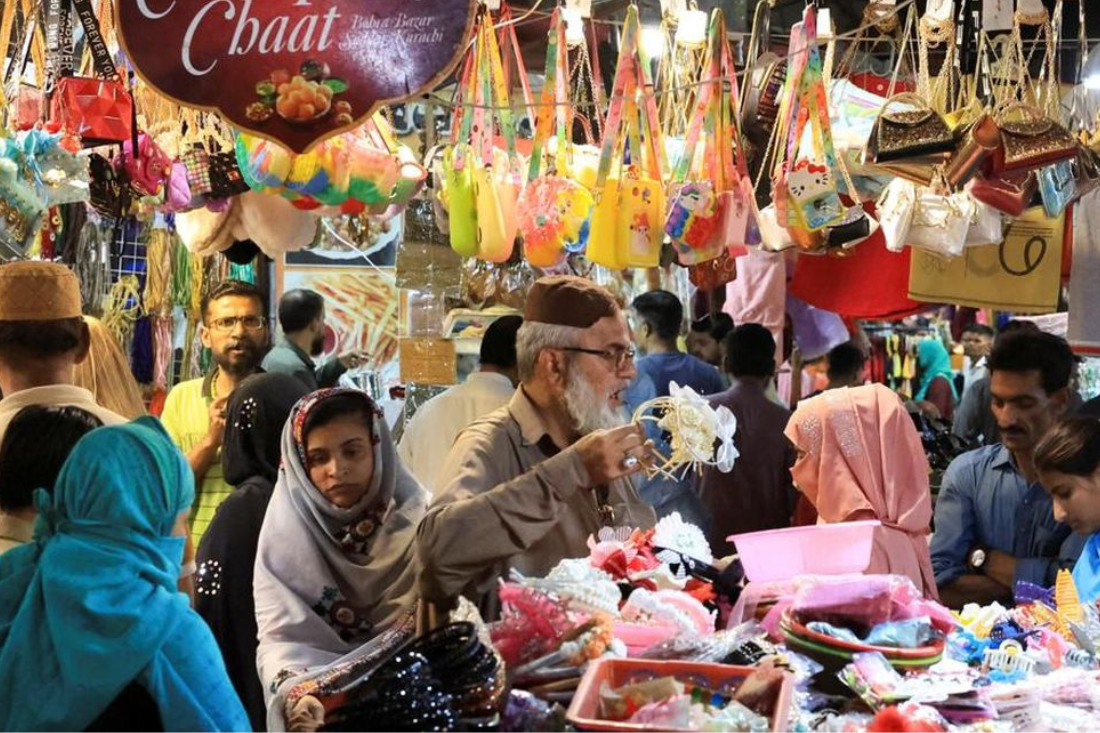 Pedagang Pasar Tradisional Pakistan Tetap Ramai Era Modern - CORONAMETER